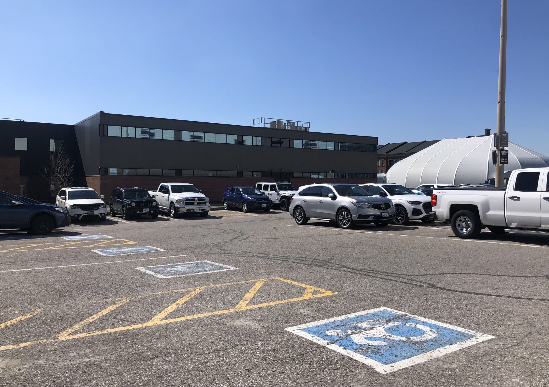 Durham College students tackle parking stress | The Chronicle